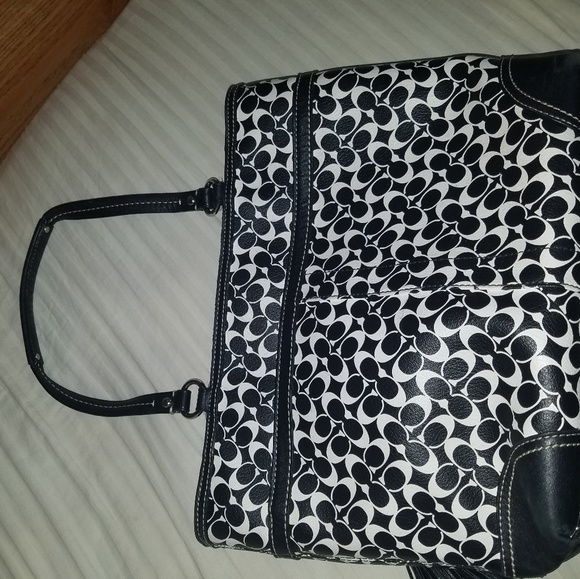 Coach | Bags | Coach Signature Chelsea Heritage Tote | Poshmark